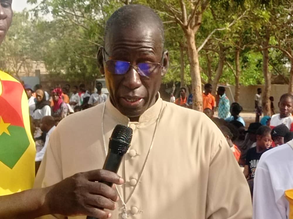 Burkina/Football : L'Établissement Gabriel Taborin de Saaba remporte la ...