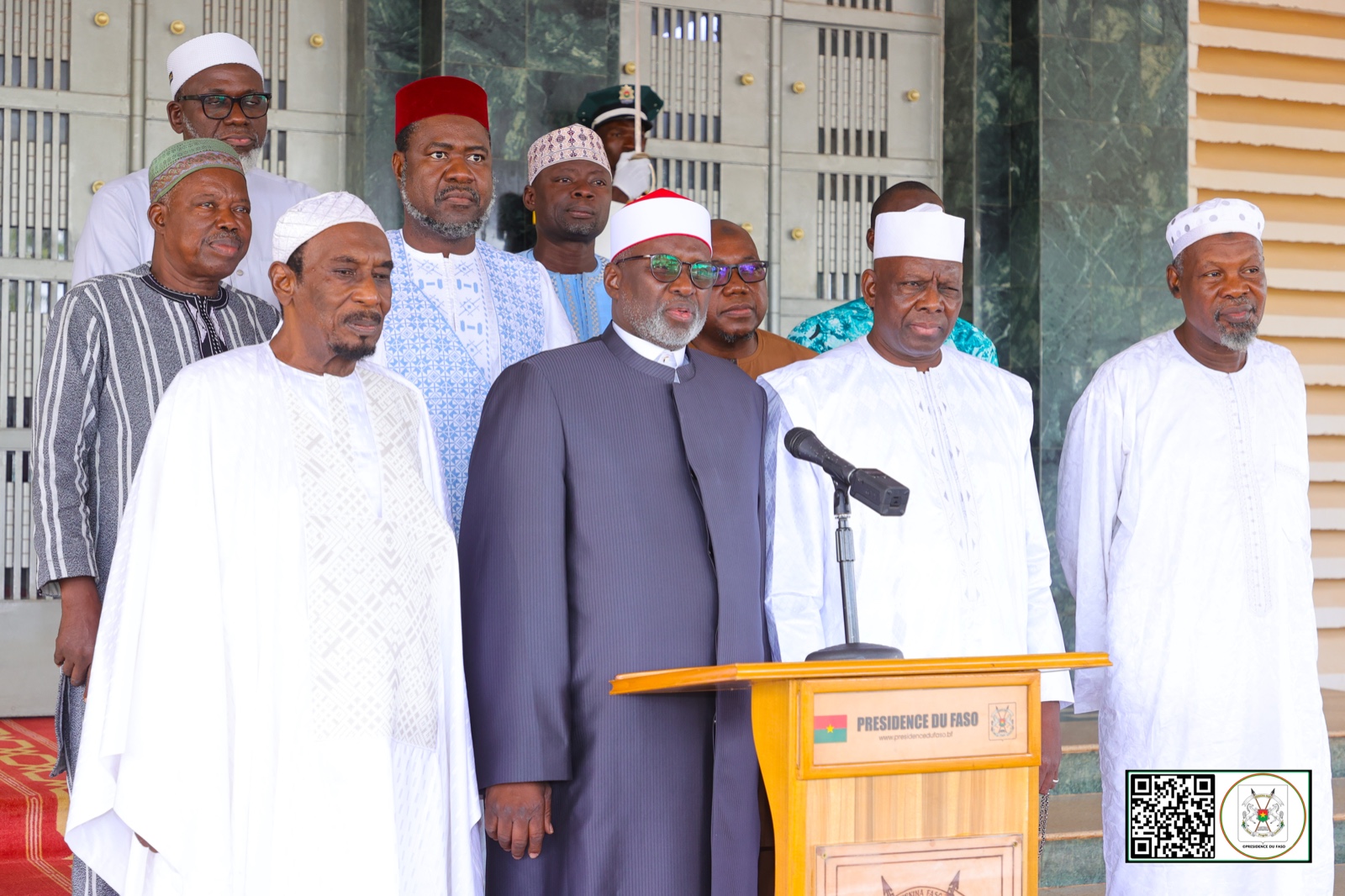 Burkina Faso : Le nouveau bureau de la FAIB présenté au Chef de l’État ...